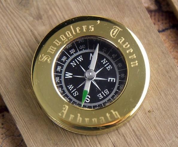 Paperweight Compass Brass 7154 j160224